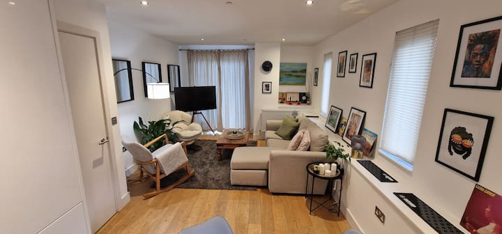 Beautiful Flat 20 Mins From Liverpool St/london - Woolwich