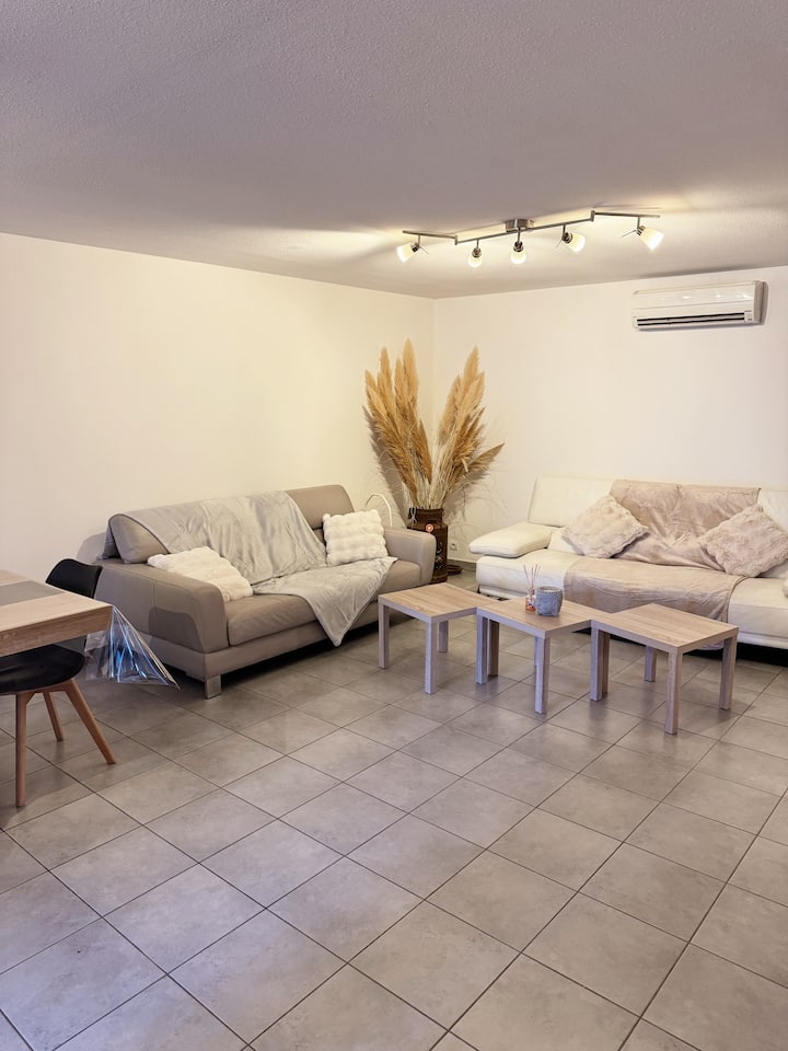 Spacieux Rez-de-maison Clim, Extérieur & Parking - Carnon