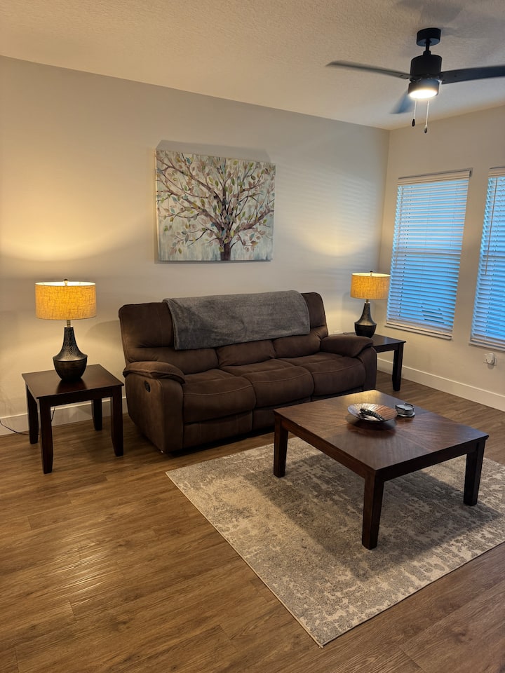 Bright Sarasota First-floor 1br Near Siesta Key - Lakewood Ranch, FL