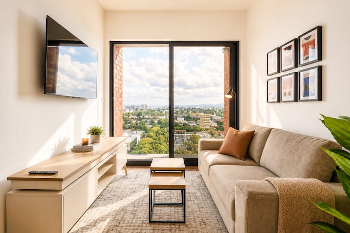 Stylish 3 Bedroom Apartment W/ Pool, Gym & Parking - Ciudad de Guatemala