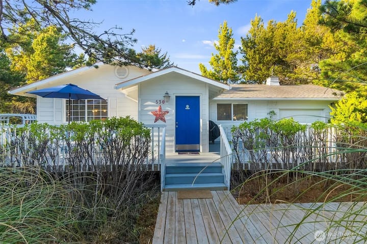 Westport Surf Street Bungalow - Westport