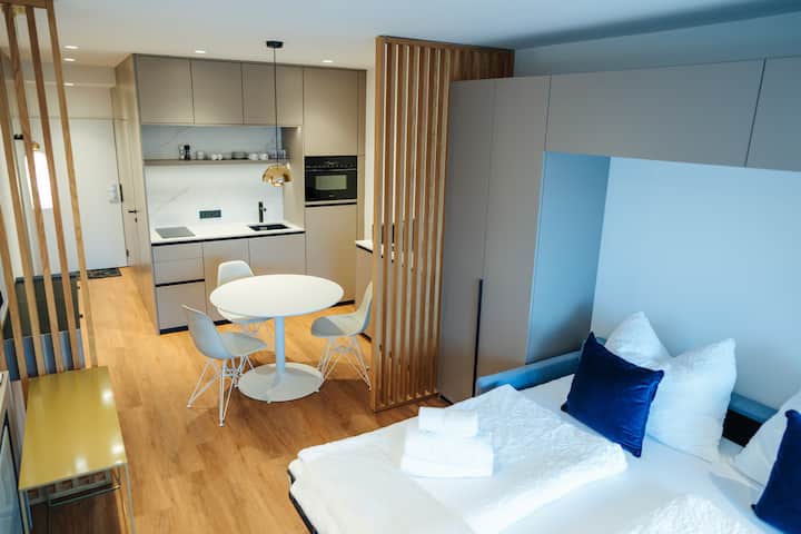 Stylisches See-apartment Für 2 Balkon & Seezugang - Villach