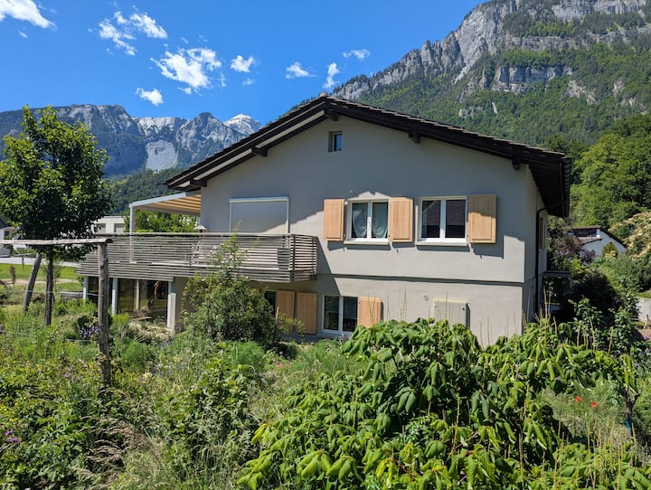 Mountain-wildflower-cottage - Chur