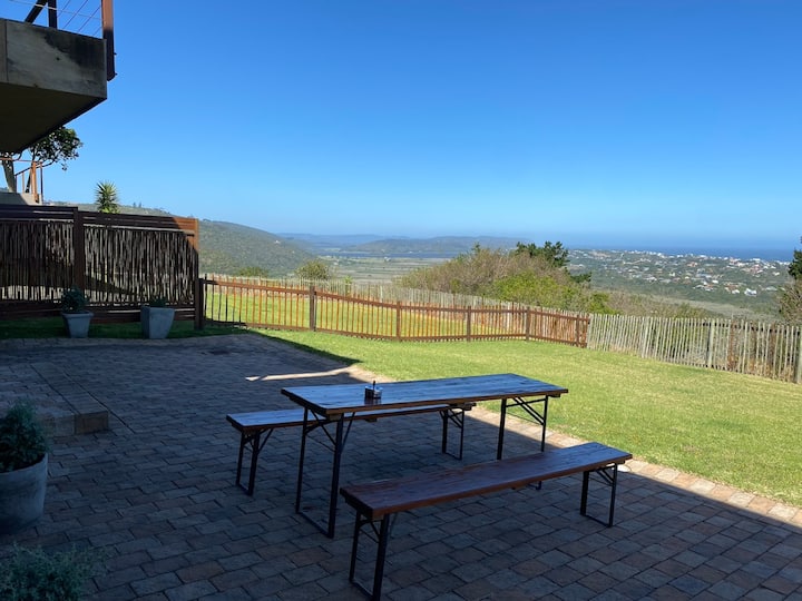 Wilderland - Hilltop Apartment Sea & Lake Views 2 - Wilderness