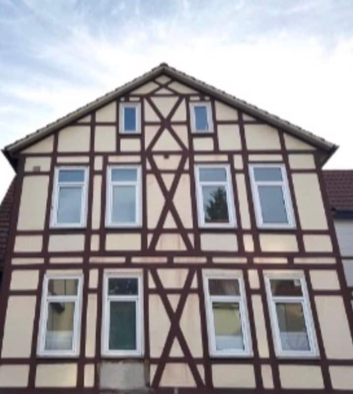 Charmante 1 Zimmer-wohnung Im 1og - Göttingen