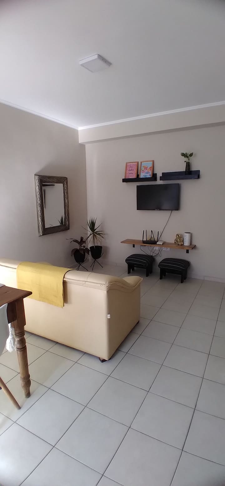 Departamento Para 4 Personas.
4 Cuadras Del Centro - Rafaela