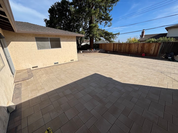 House Near Mclellan Ranch! - Cupertino, CA