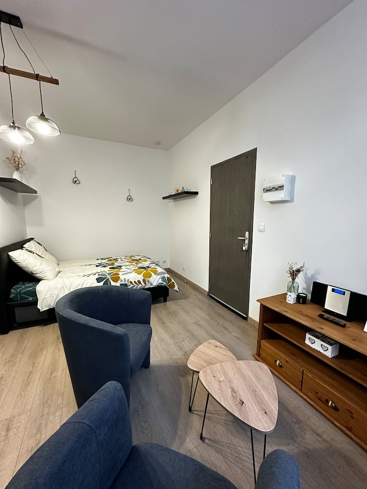 Studio Confortable Pour 2 Personnes - Saint-Omer