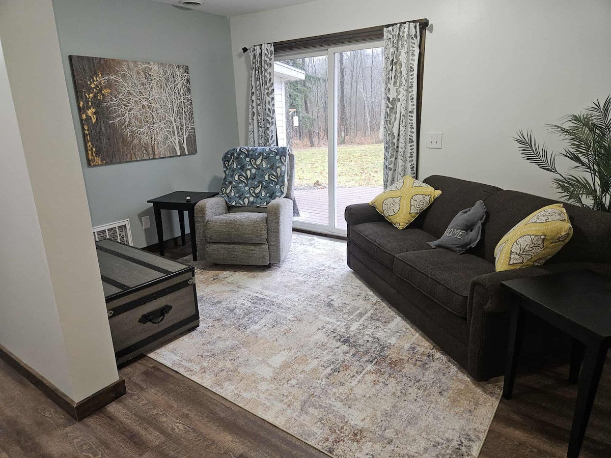 Cozy Cabin at Ford Lake - Cabins for Rent in Fountain, Michigan, United ...