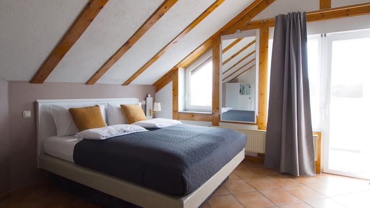 Doppelzimmer Deluxe Mit Balkon - Giessen