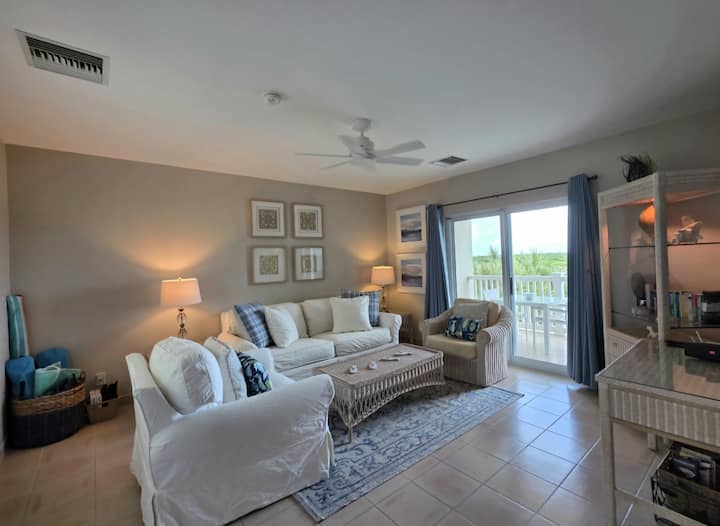 Starry Shores Oceanfront Suite At Northwest Point - Turks and Caicos Islands