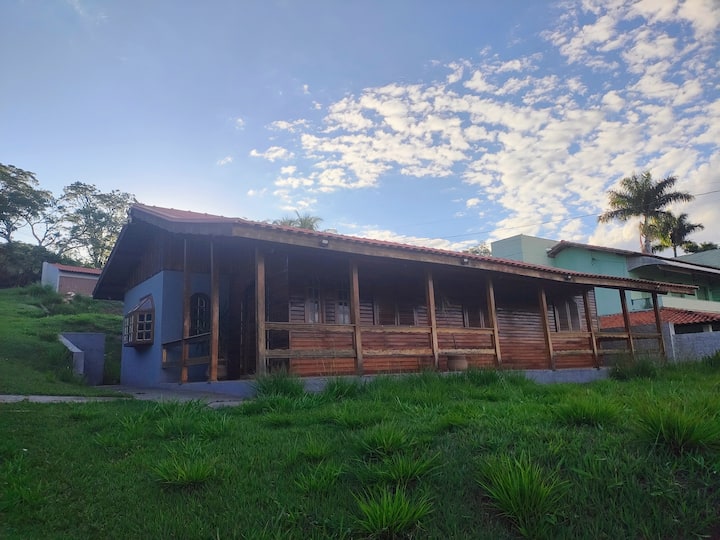 Linda Chácara Condomínio Santo Expedito-passos/mg - Passos