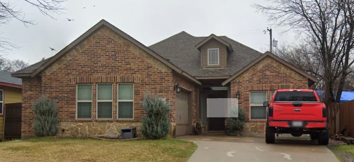 Clean, Cozy, & Relaxing Home! Near At&t Stadium! - Grand Prairie, TX