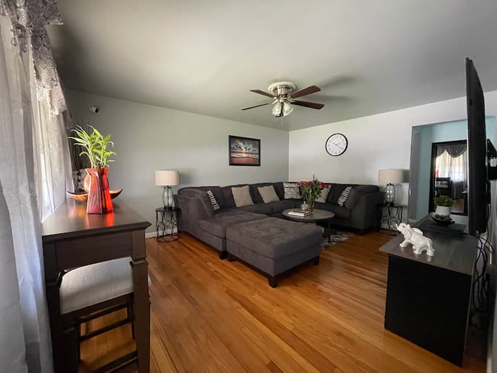 A Home By Linden Station - Staten Island, NY