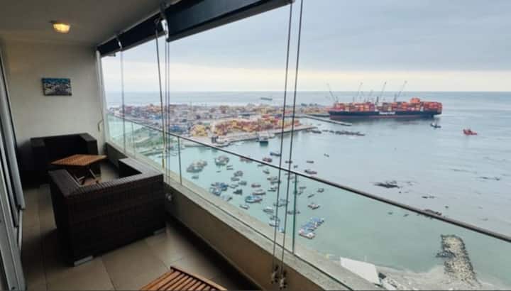 Hermosa Vista Frente Al Puerto De Iquique - Iquique