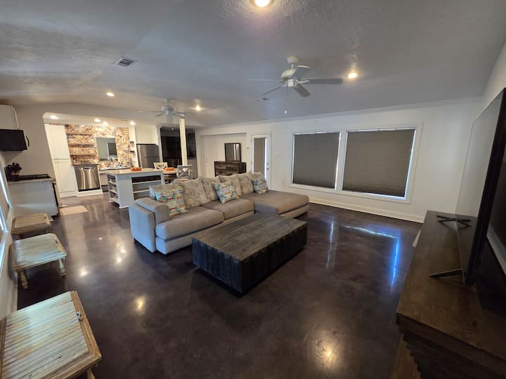 Central City Escape - Jackson, MI