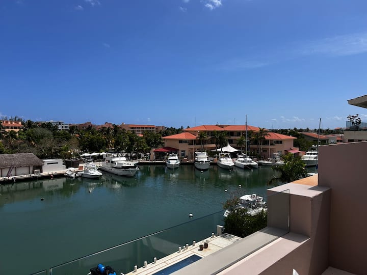 Porto Bello Grand Marina - Puerto Aventuras
