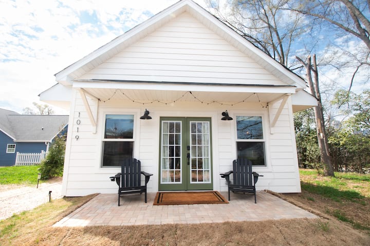 *New Build* The Little Sugaw House Near Uptown - Charlotte, NC
