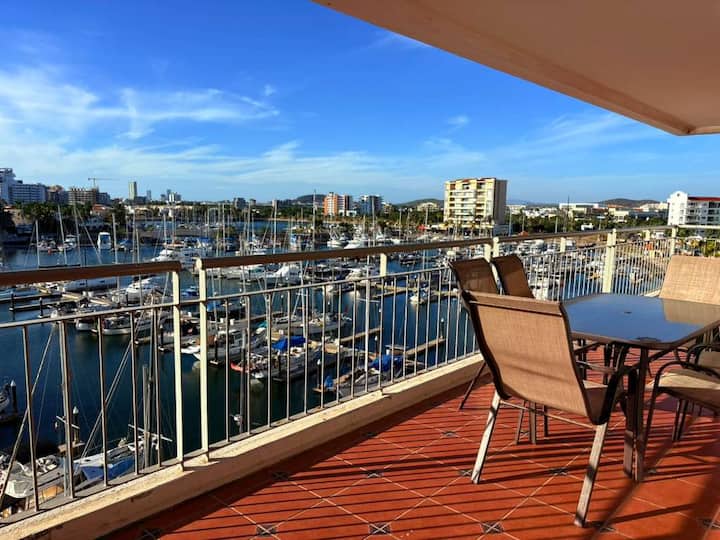 Costa Veleros 4008m_3bdrm3bath Marina Views - Mazatlán