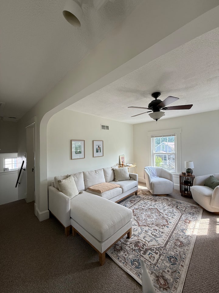 Old Westerville Charm - Polaris, OH