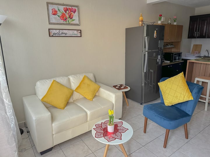 Casa Los Tulipanes / Casa Nueva Y Privada - San Juan Ostuncalco