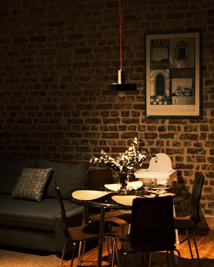 Chic & Cozy Central Flat In Heritage Building - Istanbul