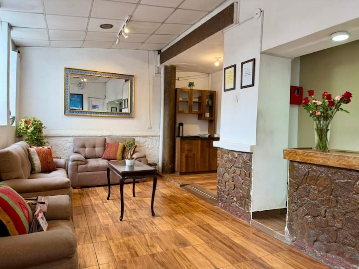 Habitación Para 3 Huéspede A 5 Cuadras De La Plaza - Cusco