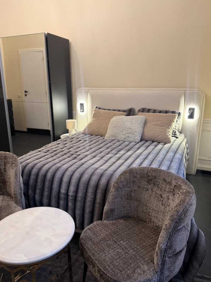 1studio Luxe•hauts Plafonds •Centre Ville• Terasse - Bruselas, Bélgica