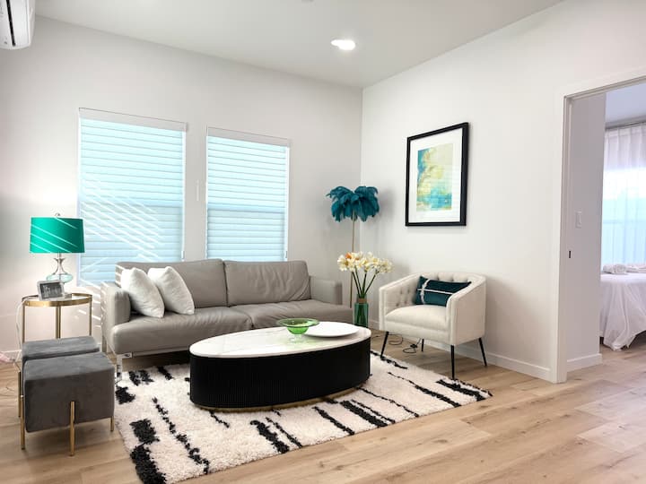 Red Hill1br·1ba近 Ont 机场Claremont学院｜奥特莱斯购物中心周租30%優惠 - Upland, CA