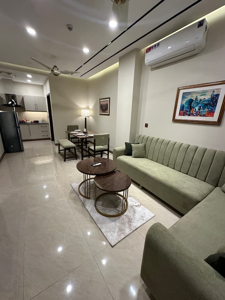 Stylish Zeta Mall 1-bhk | Pool & Giga Mall Nearby - Islamabad