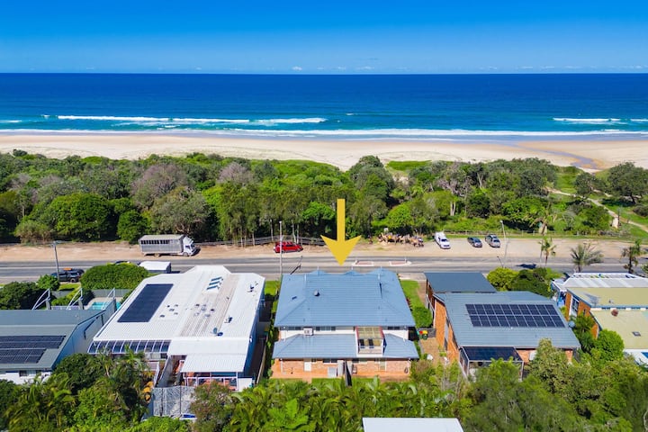 Spades - At Lighthouse Beach - Port Macquarie