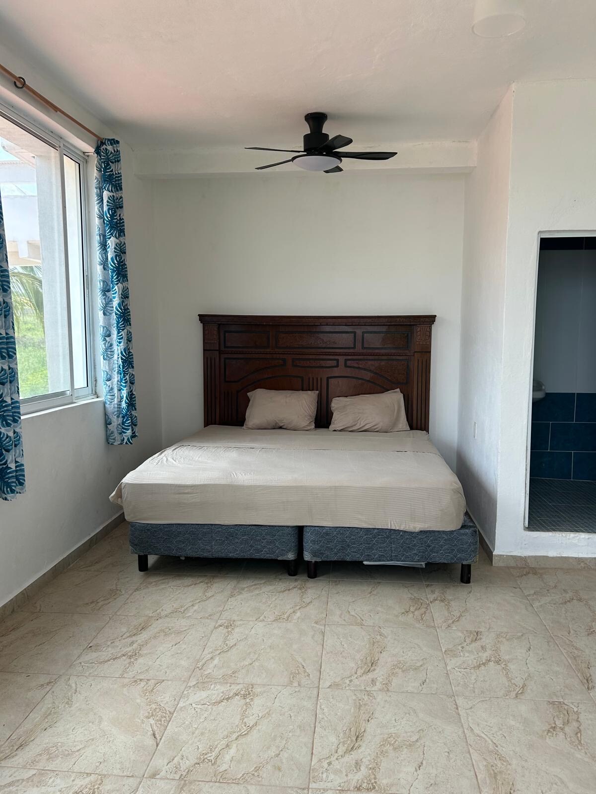 Cuarto con terraza casa la esperanza - Casa particular (Cuba) en renta ...