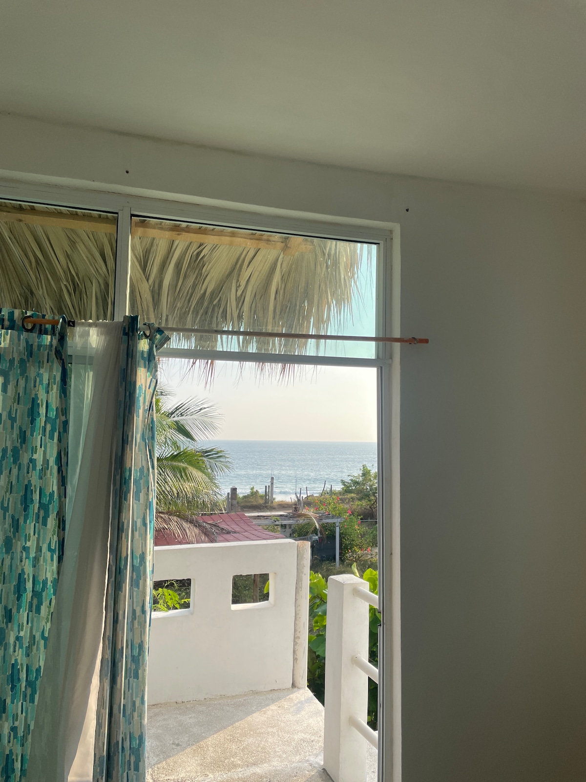 Cuarto con terraza casa la esperanza - Casa particular (Cuba) en renta ...
