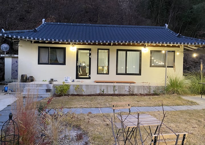 노란대문 - Jinju-si