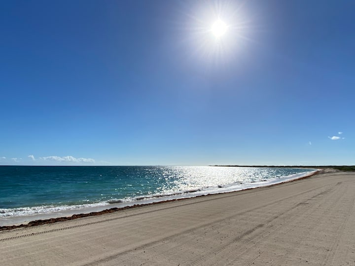 Sun Wave | Ocean / Pool View - 3br, Turks & Caicos - Turks and Caicos Islands