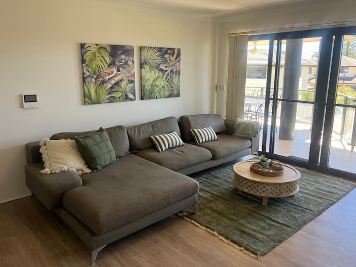 Walk To Beach Shops And Lake - The Entrance