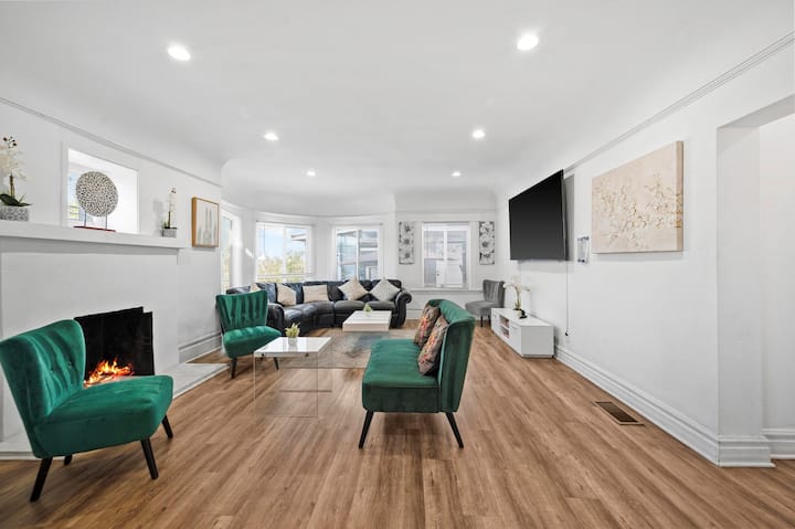 Spacious 4br/4ba In Koreatown Near Dtla & Usc - Beverly Hills, CA