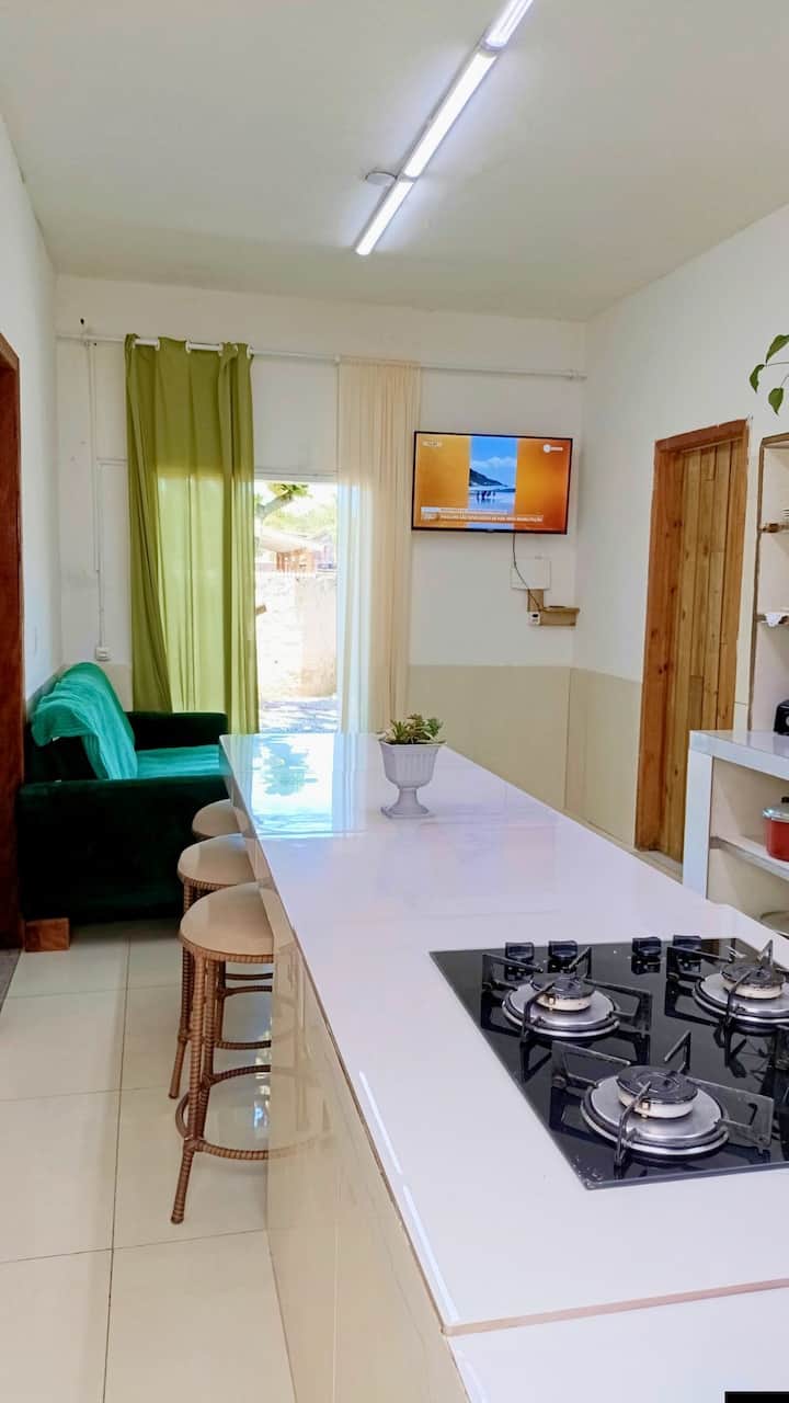 Casa Próxima 8 Minutos  Aeroporto E Próxima Praia. - Penha