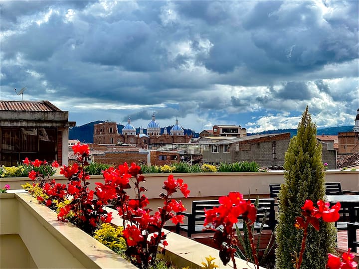 1br Suite Steps From La Catedral • Sleeps 3 - Cuenca