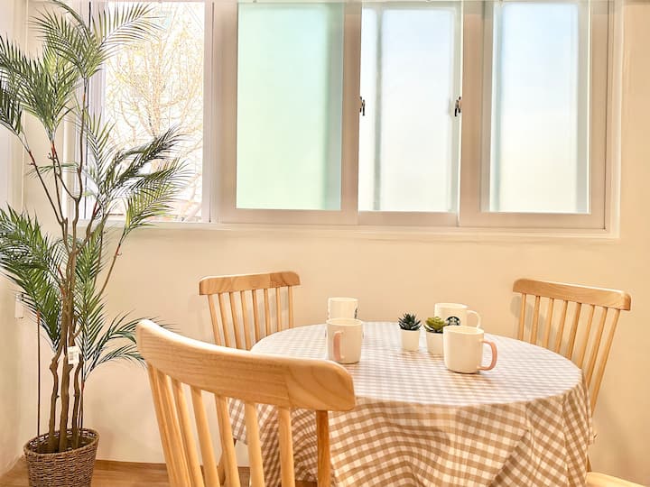 #모리스테이
#수원종합운동장 도보
#경기도인재개발원
#행리단길차5분
#만석공원 - Suwon-si