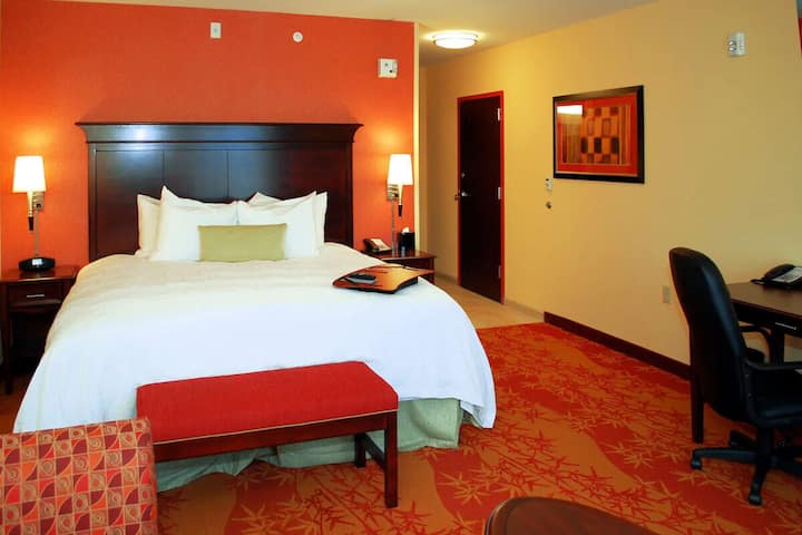 Highlands Ranch King Studio W/pool, Gym, Breakfast - Highlands Ranch, CO