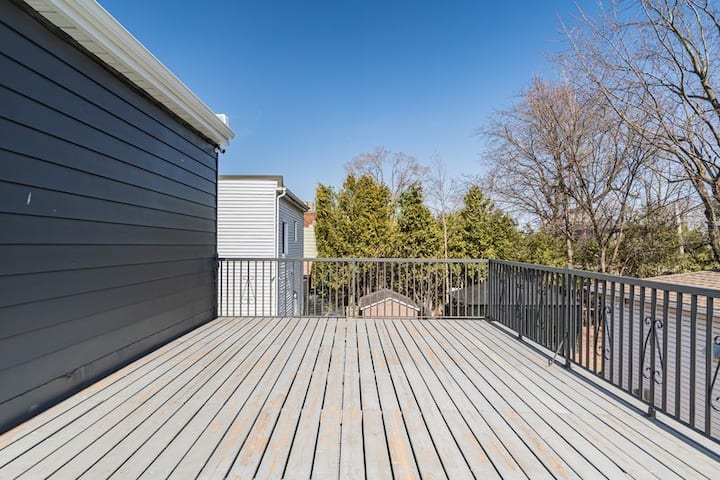 Very Welcome To My Nice 2bdr House - Longueuil