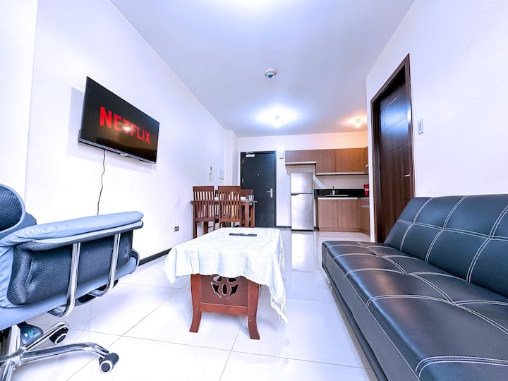 Fresh 1br: The Radiance | Roxas & Breezy Space - Metro Manila