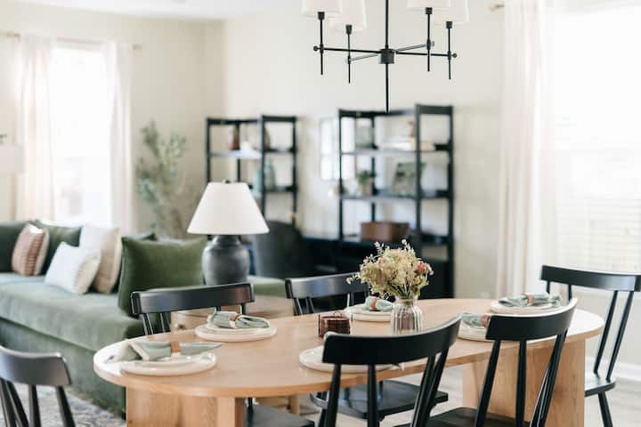 Holiday Retreat | Spa & Outdoor Movie | 6 Mins Dt - Savannah, GA