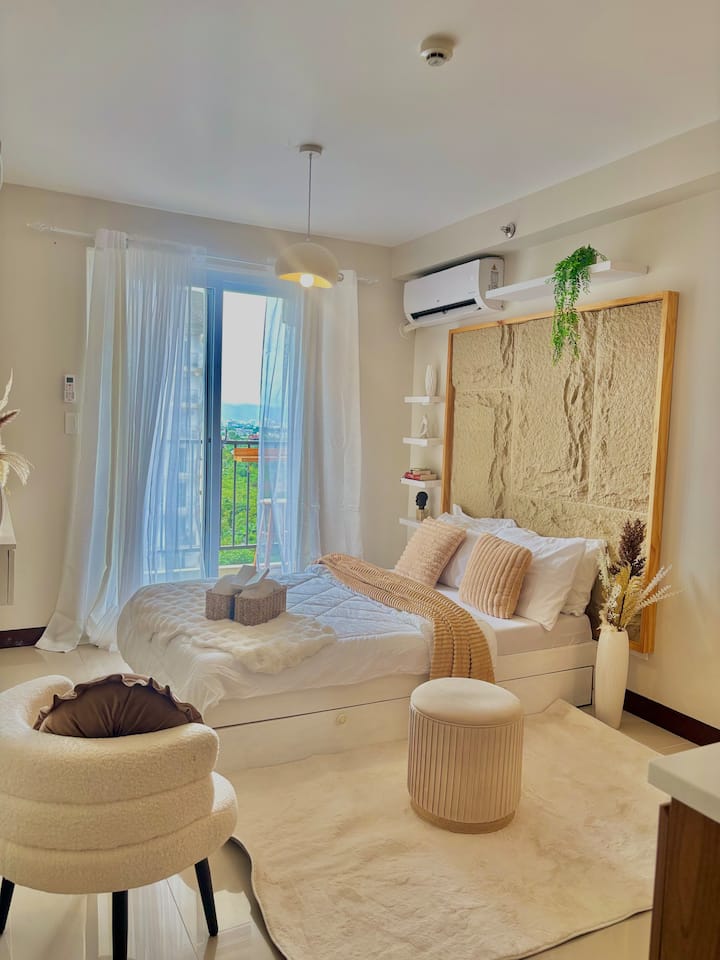 Pool View Condo Near Mactan Airport With Netflix - Lapu-Lapu City