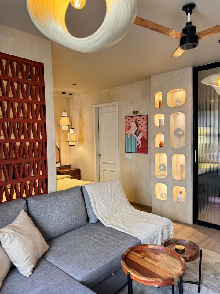 Cozy Arch Suite 1bhk@viman Nagar - Pune