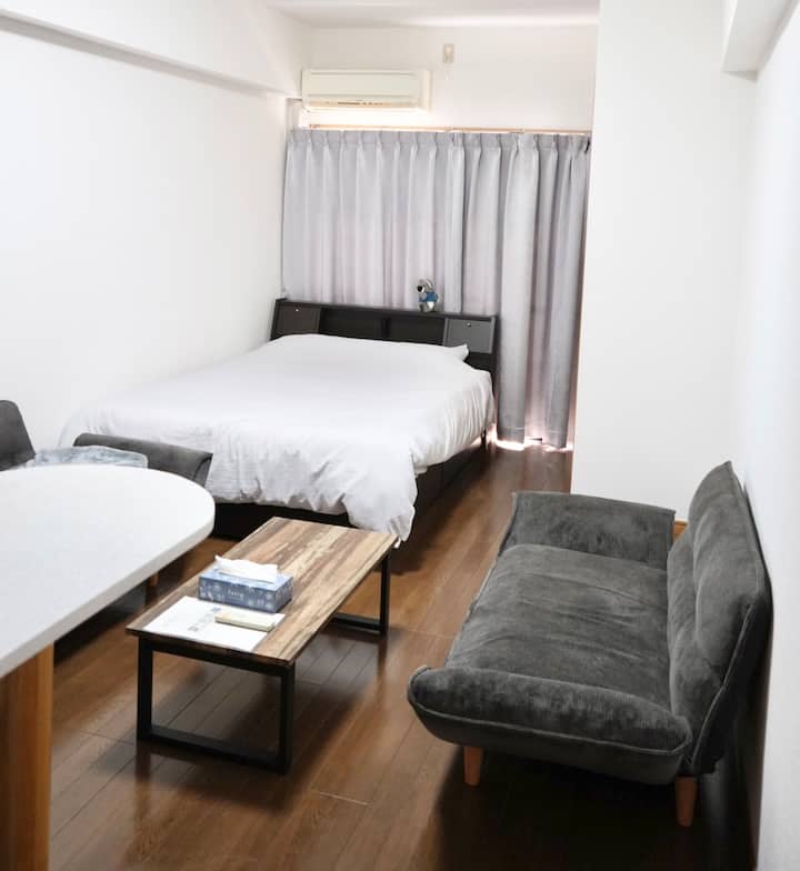 4人泊まれる/博多駅から車5分/長期滞在可能/博多の中心地にある宿泊所/ライフモア住吉ホテル202 - Fukuoka Airport (FUK)