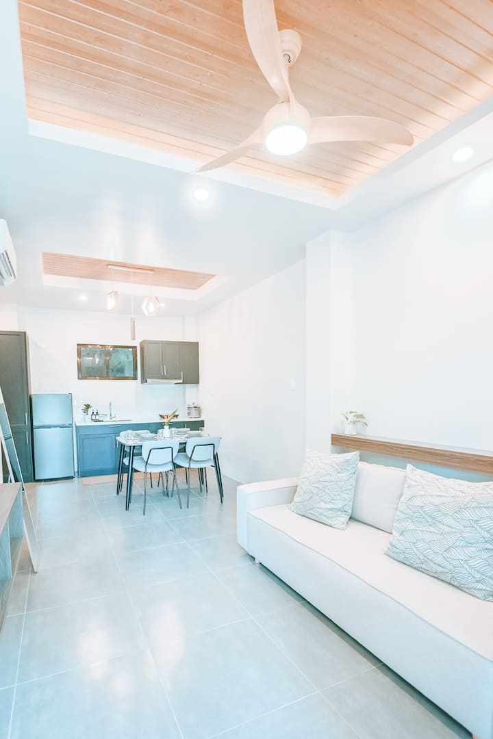 Busay 1br Unit Near St. Paul, Terminal, & Airport - Matnog