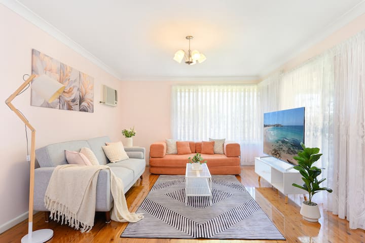 Warm 2br Home • Relaxing Stay Near St Marys Centre - Kingswood