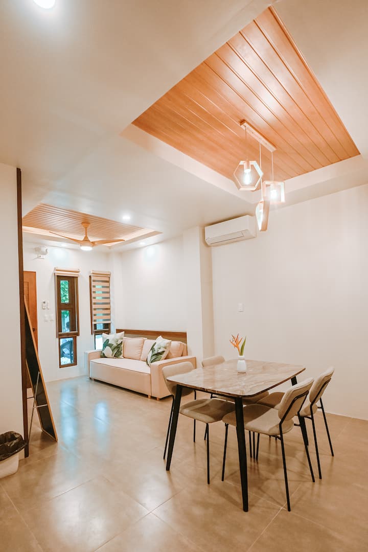 Suba 2br Unit Near St. Paul, Terminal & Airport - Matnog